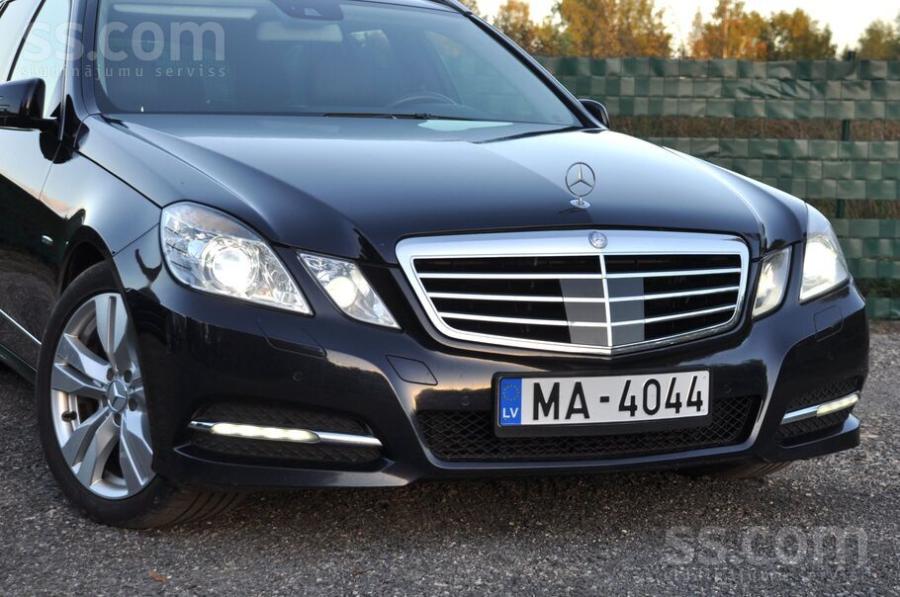Blue Mercedes-Benz e-250 2010 in Riga, with an engine capacity of 2.20 L and mileage of 292 thousand km for 4790 €, photo 7 on AUTOMOTO.COM.LV