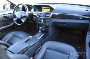 Blue Mercedes-Benz e-250 2010 in Riga, with an engine capacity of 2.20 L and mileage of 292 thousand km for 4790 €, photo 16 on AUTOMOTO.COM.LV