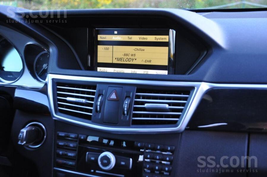 Blue Mercedes-Benz e-250 2010 in Riga, with an engine capacity of 2.20 L and mileage of 292 thousand km for 4790 €, photo 17 on AUTOMOTO.COM.LV