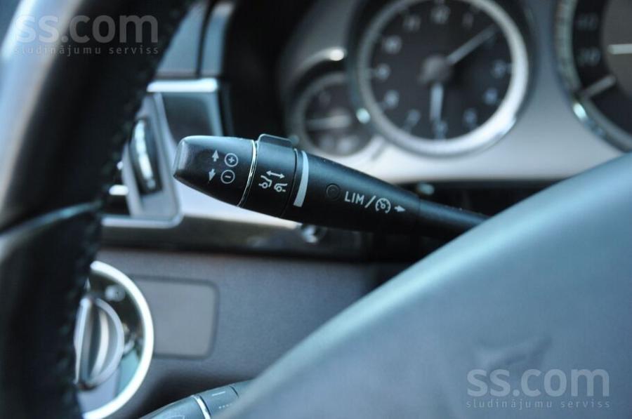 Blue Mercedes-Benz e-250 2010 in Riga, with an engine capacity of 2.20 L and mileage of 292 thousand km for 4790 €, photo 18 on AUTOMOTO.COM.LV