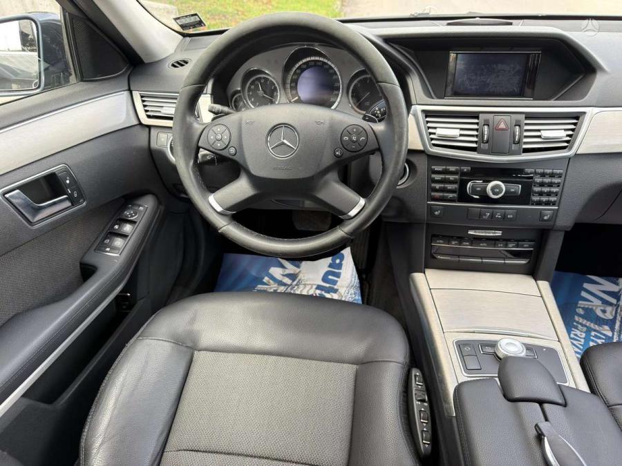 Blue Mercedes-Benz e-250 2011 in Panevezys, with an engine capacity of 1.80 L and mileage of 275 thousand km for 4700 €, photo 13 on AUTOMOTO.COM.LV