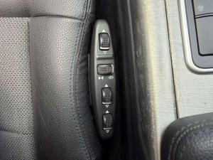 Blue Mercedes-Benz e-250 2011 in Panevezys, with an engine capacity of 1.80 L and mileage of 275 thousand km for 4700 €, photo 29 on AUTOMOTO.COM.LV