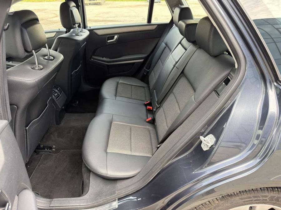 Blue Mercedes-Benz e-250 2011 in Panevezys, with an engine capacity of 1.80 L and mileage of 275 thousand km for 4700 €, photo 32 on AUTOMOTO.COM.LV