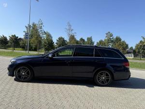 Blue Mercedes-Benz e-250 2015 in Siauliai, with an engine capacity of 2.14 L and mileage of 330 thousand km for 8700 €, photo 5 on AUTOMOTO.COM.LV