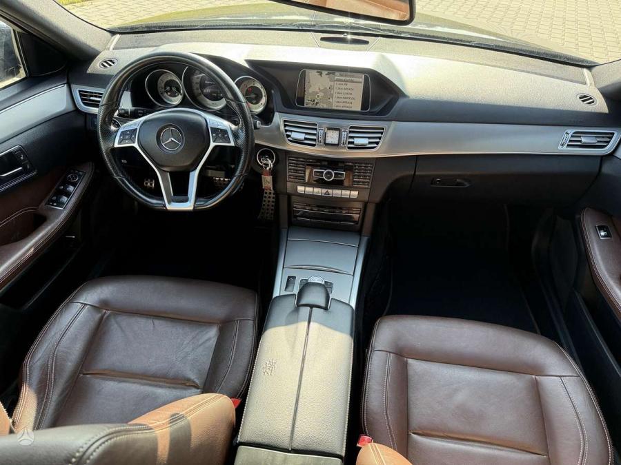 Синий Мерседес E 250 2015 в Шяуляй, объемом двигателя 2.14 л и пробегом 330 тыс. км за 8700 €, фото 15 на AUTOMOTO.COM.LV