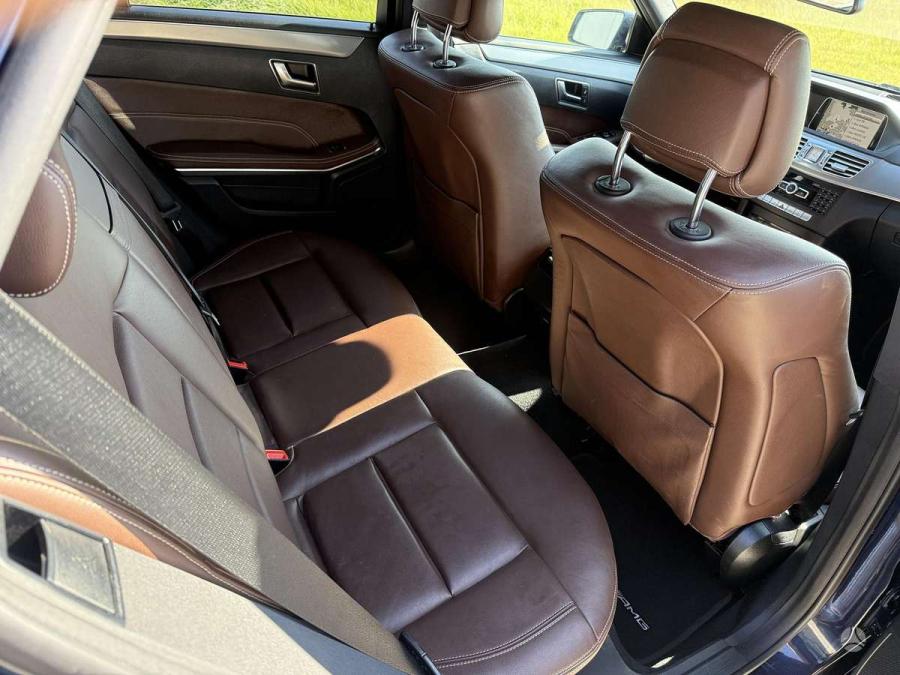 Синий Мерседес E 250 2015 в Шяуляй, объемом двигателя 2.14 л и пробегом 330 тыс. км за 8700 €, фото 17 на AUTOMOTO.COM.LV