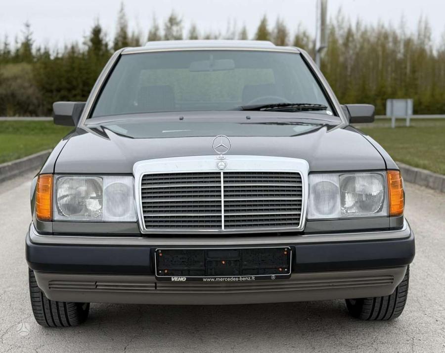 Brūns Mercedes-Benz e-250 1991 Raseiniai, ar dzinēja tilpumu 2.50 L un nobraukumu 239 tūkst. km par 8300 €, foto 4 vietnē AUTOMOTO.COM.LV