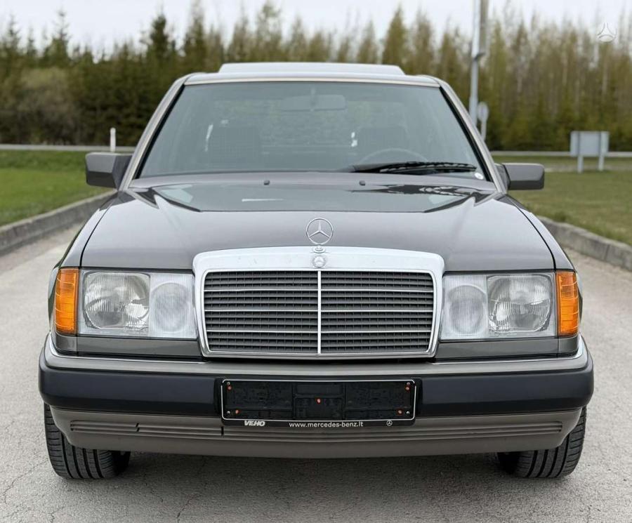 Brūns Mercedes-Benz e-250 1991 Raseiniai, ar dzinēja tilpumu 2.50 L un nobraukumu 239 tūkst. km par 8300 €, foto 13 vietnē AUTOMOTO.COM.LV