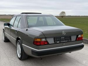 Brūns Mercedes-Benz e-250 1991 Raseiniai, ar dzinēja tilpumu 2.50 L un nobraukumu 239 tūkst. km par 8300 €, foto 22 vietnē AUTOMOTO.COM.LV
