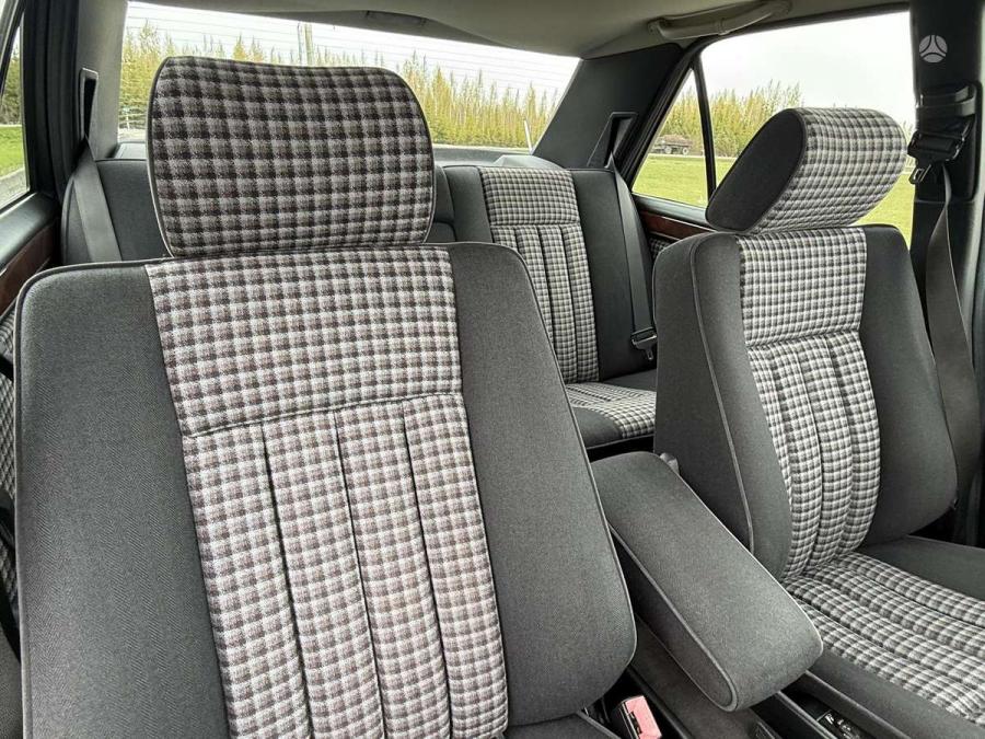 Brūns Mercedes-Benz e-250 1991 Raseiniai, ar dzinēja tilpumu 2.50 L un nobraukumu 239 tūkst. km par 8300 €, foto 38 vietnē AUTOMOTO.COM.LV