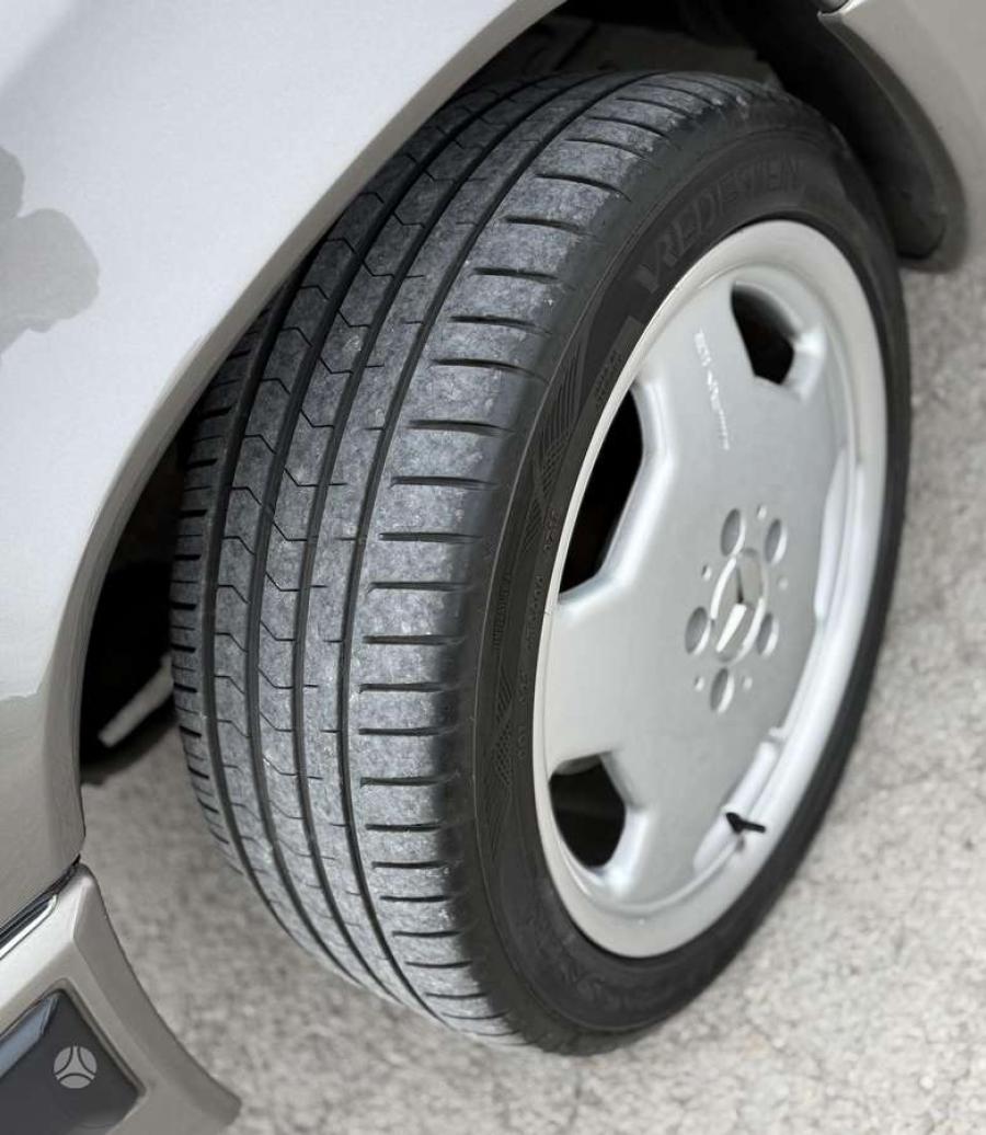 Brūns Mercedes-Benz e-250 1991 Raseiniai, ar dzinēja tilpumu 2.50 L un nobraukumu 239 tūkst. km par 8300 €, foto 52 vietnē AUTOMOTO.COM.LV