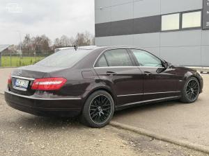 Brūns Mercedes-Benz e-250 2009 Šilutė, ar dzinēja tilpumu 2.10 L un nobraukumu 400 tūkst. km par 5300 €, foto 5 vietnē AUTOMOTO.COM.LV