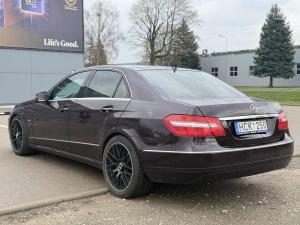 Brūns Mercedes-Benz e-250 2009 Šilutė, ar dzinēja tilpumu 2.10 L un nobraukumu 400 tūkst. km par 5300 €, foto 7 vietnē AUTOMOTO.COM.LV
