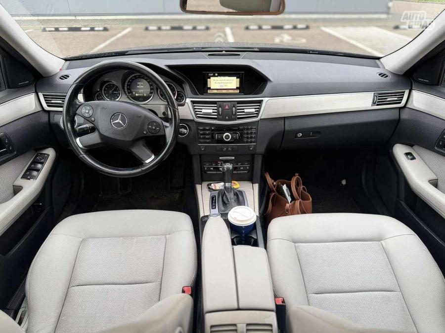 Brūns Mercedes-Benz e-250 2009 Šilutė, ar dzinēja tilpumu 2.10 L un nobraukumu 400 tūkst. km par 5300 €, foto 12 vietnē AUTOMOTO.COM.LV