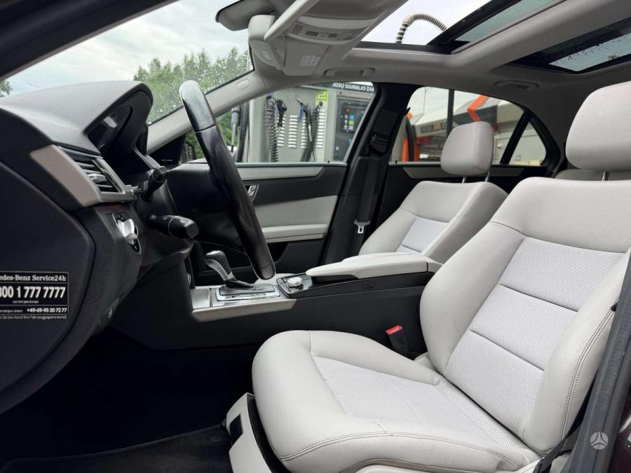 Brown Mercedes-Benz e-250 2009 in Vilnius, with an engine capacity of 2.14 L and mileage of 410 thousand km for 5700 €, photo 9 on AUTOMOTO.COM.LV