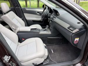 Brown Mercedes-Benz e-250 2009 in Vilnius, with an engine capacity of 2.14 L and mileage of 410 thousand km for 5700 €, photo 12 on AUTOMOTO.COM.LV