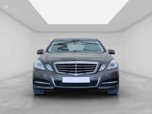 Brūns Mercedes-Benz e-250 2010 Kauņa, ar dzinēja tilpumu 2.20 L un nobraukumu 298 tūkst. km par 7990 €, foto 3 vietnē AUTOMOTO.COM.LV