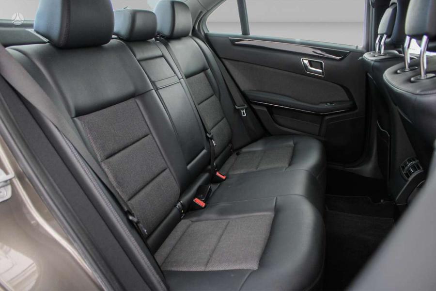 Brūns Mercedes-Benz e-250 2010 Kauņa, ar dzinēja tilpumu 2.20 L un nobraukumu 298 tūkst. km par 7990 €, foto 16 vietnē AUTOMOTO.COM.LV