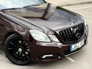 Brūns Mercedes-Benz e-250 2010 Kauņa, ar dzinēja tilpumu 2.10 L un nobraukumu 345 tūkst. km par 7000 €, foto  vietnē AUTOMOTO.COM.LV