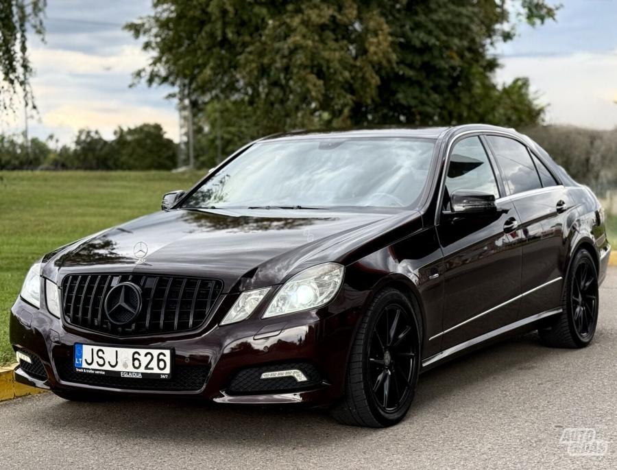 Brūns Mercedes-Benz e-250 2010 Kauņa, ar dzinēja tilpumu 2.10 L un nobraukumu 345 tūkst. km par 7000 €, foto 3 vietnē AUTOMOTO.COM.LV