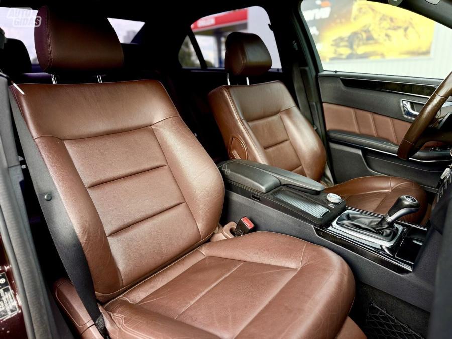 Brūns Mercedes-Benz e-250 2010 Kauņa, ar dzinēja tilpumu 2.10 L un nobraukumu 345 tūkst. km par 7000 €, foto 27 vietnē AUTOMOTO.COM.LV