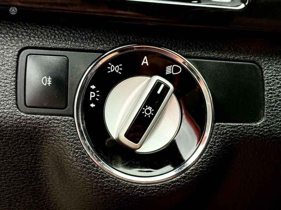 Коричневый Мерседес E 250 2010 в Каунас, объемом двигателя 2.14 л и пробегом 345 тыс. км за 7000 €, фото 14 на AUTOMOTO.COM.LV