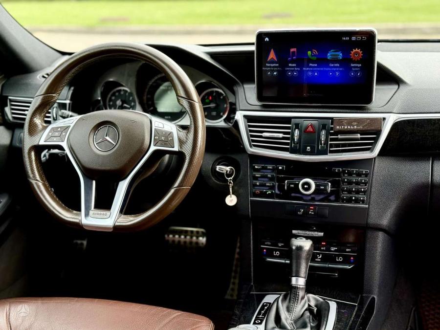 Коричневый Мерседес E 250 2010 в Каунас, объемом двигателя 2.14 л и пробегом 345 тыс. км за 7000 €, фото 24 на AUTOMOTO.COM.LV
