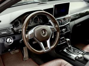 Brown Mercedes-Benz e-250 2010 in Kaunas, with an engine capacity of 2.14 L and mileage of 345 thousand km for 7000 €, photo 13 on AUTOMOTO.COM.LV