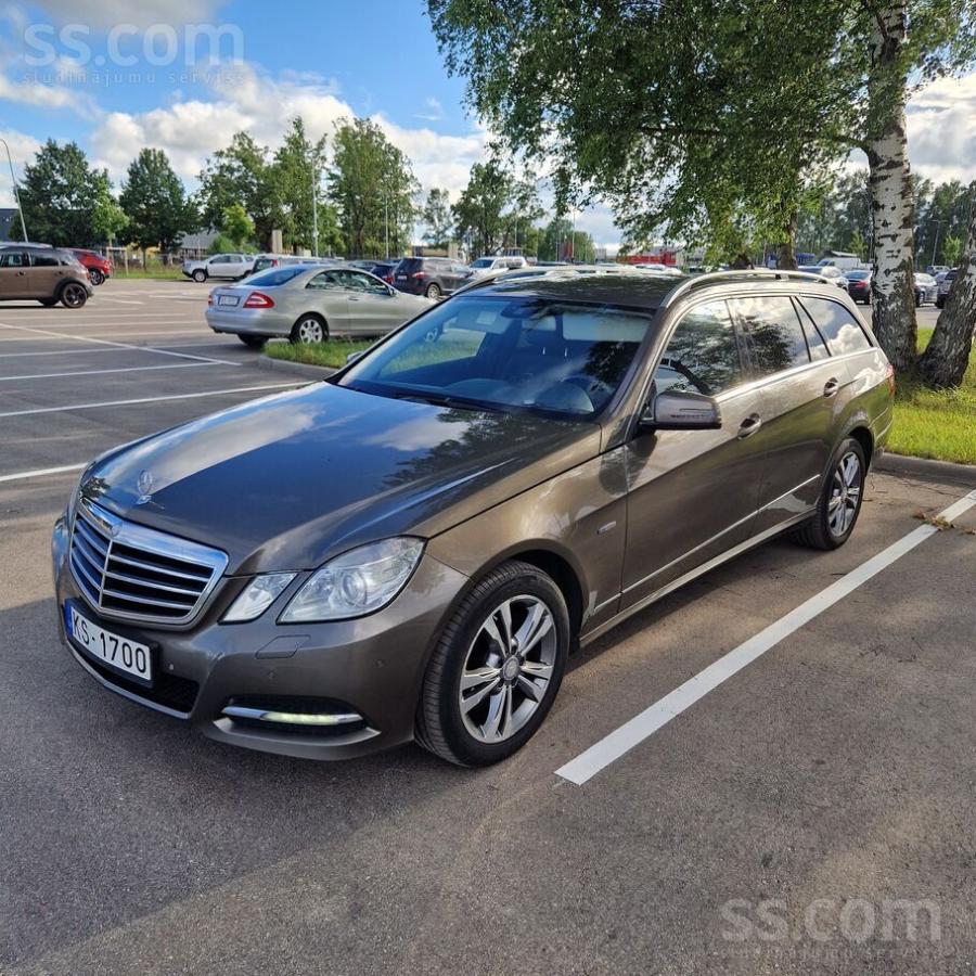 Коричневый Мерседес E 250 2011 в Рига, объемом двигателя 2.10 л и пробегом 0 тыс. км за 6800 €, фото 3 на AUTOMOTO.COM.LV