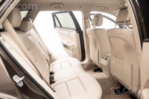 Brūns Mercedes-Benz e-250 2014 Tallina, ar dzinēja tilpumu 2.10 L un nobraukumu 313 tūkst. km par 10999 €, foto 12 vietnē AUTOMOTO.COM.LV