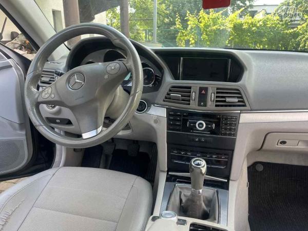 Mercedes-Benz e-250 2010 Kauņa, ar dzinēja tilpumu 6.00 L un nobraukumu 330 tūkst. km par 5000 €, foto 4 vietnē AUTOMOTO.COM.LV
