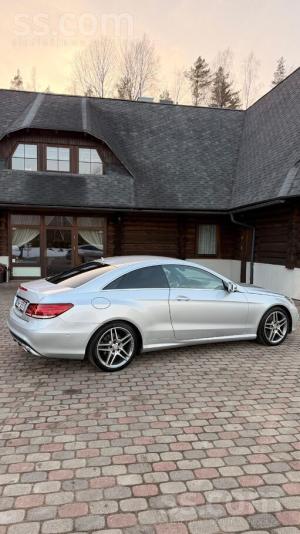 Mercedes-Benz e-250 2014 in Riga, with an engine capacity of 2.00 L and mileage of 160 thousand km for 13500 €, photo 6 on AUTOMOTO.COM.LV