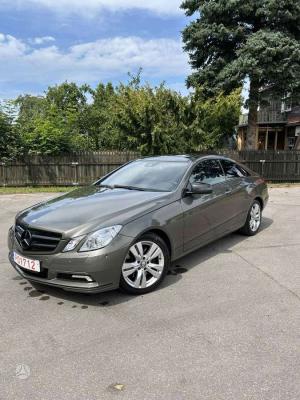 Green Mercedes-Benz e-250 2011 in Kaunas, with an engine capacity of 2.14 L and mileage of 289 thousand km for 7200 €, photo  on AUTOMOTO.COM.LV