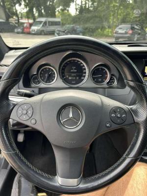 Zaļš Mercedes-Benz e-250 2011 Kauņa, ar dzinēja tilpumu 2.14 L un nobraukumu 289 tūkst. km par 7200 €, foto 17 vietnē AUTOMOTO.COM.LV