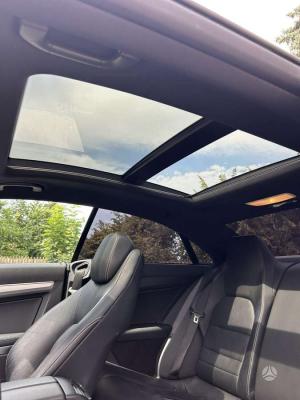 Zaļš Mercedes-Benz e-250 2011 Kauņa, ar dzinēja tilpumu 2.14 L un nobraukumu 289 tūkst. km par 7200 €, foto 18 vietnē AUTOMOTO.COM.LV