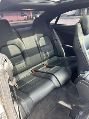 Zaļš Mercedes-Benz e-250 2011 Kauņa, ar dzinēja tilpumu 2.14 L un nobraukumu 289 tūkst. km par 7200 €, foto 19 vietnē AUTOMOTO.COM.LV