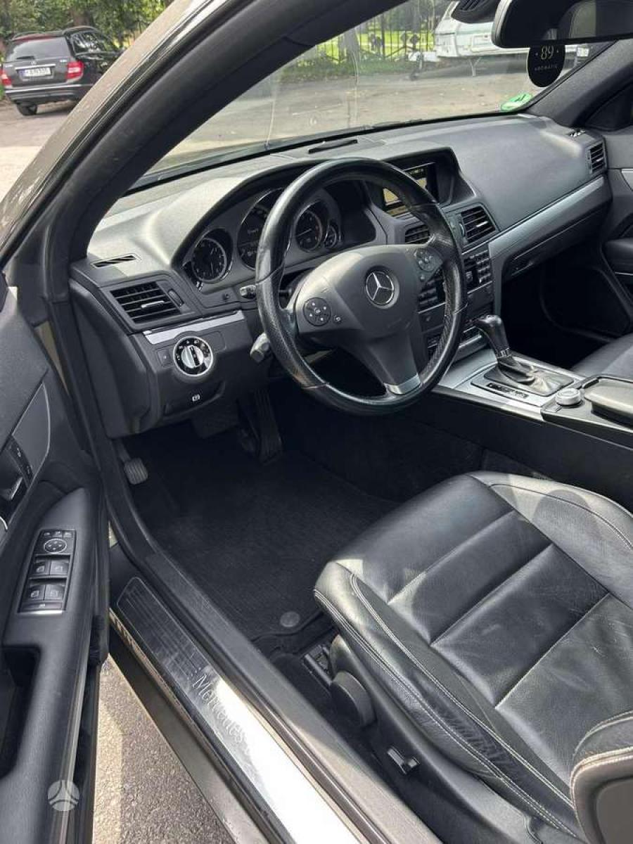 Zaļš Mercedes-Benz e-250 2011 Kauņa, ar dzinēja tilpumu 2.14 L un nobraukumu 289 tūkst. km par 7200 €, foto 21 vietnē AUTOMOTO.COM.LV