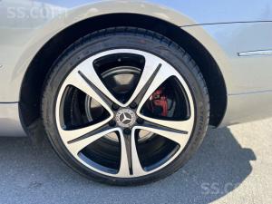 Pelēks Mercedes-Benz e-250 2009 Rīga, ar dzinēja tilpumu 2.20 L un nobraukumu 296 tūkst. km par 6400 €, foto 11 vietnē AUTOMOTO.COM.LV