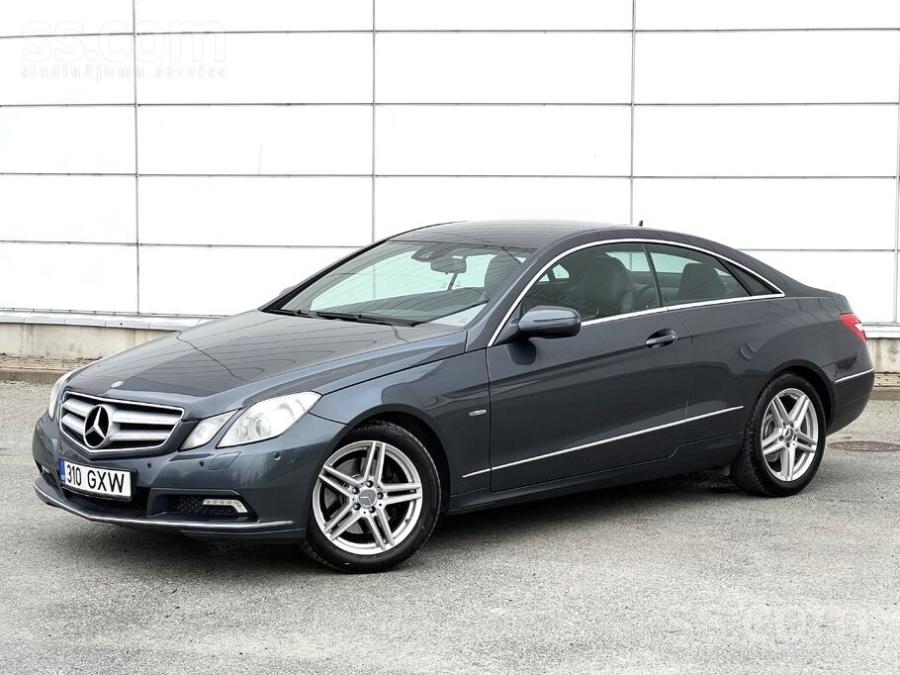 Pelēks Mercedes-Benz e-250 2010 Tallina, ar dzinēja tilpumu 2.50 L un nobraukumu 258 tūkst. km par 8950 €, foto 5 vietnē AUTOMOTO.COM.LV