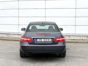 Pelēks Mercedes-Benz e-250 2010 Tallina, ar dzinēja tilpumu 2.50 L un nobraukumu 258 tūkst. km par 8950 €, foto 8 vietnē AUTOMOTO.COM.LV