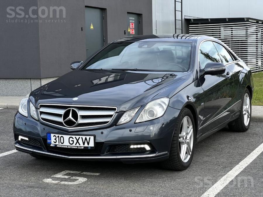 Pelēks Mercedes-Benz e-250 2010 Tallina, ar dzinēja tilpumu 2.50 L un nobraukumu 259 tūkst. km par 8999 €, foto 9 vietnē AUTOMOTO.COM.LV