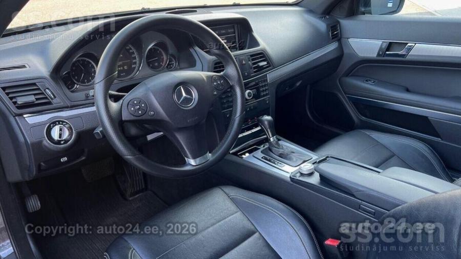 Pelēks Mercedes-Benz e-250 2010 Tallina, ar dzinēja tilpumu 2.50 L un nobraukumu 259 tūkst. km par 8999 €, foto 10 vietnē AUTOMOTO.COM.LV