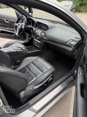 Серый Мерседес E 250 2013 в Алитус, объемом двигателя 2.10 л и пробегом 250 тыс. км за 13500 €, фото 7 на AUTOMOTO.COM.LV