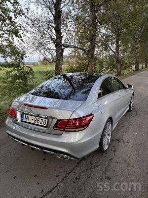 Серый Мерседес E 250 2013 в Екабпилс, объемом двигателя 2.10 л и пробегом 235 тыс. км за 14000 €, фото 5 на AUTOMOTO.COM.LV
