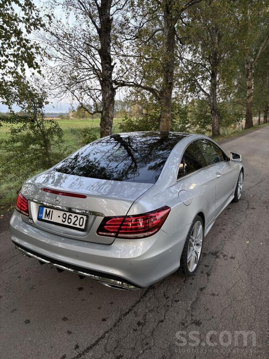 Серый Мерседес E 250 2013 в Екабпилс, объемом двигателя 2.10 л и пробегом 235 тыс. км за 14000 €, фото 5 на AUTOMOTO.COM.LV