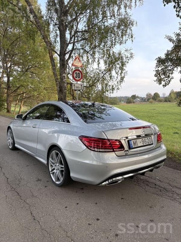 Мерседес E 250 2013 в Екабпилс на AUTOMOTO.COM.LV Серый Мерседес E 250 2013 в Екабпилс, объемом двигателя 2.10 л и пробегом 235 тыс. км за 14000 €, фото 6 на AUTOMOTO.COM.LV