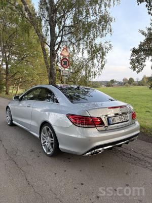 Серый Мерседес E 250 2013 в Екабпилс, объемом двигателя 2.10 л и пробегом 235 тыс. км за 14000 €, фото 6 на AUTOMOTO.COM.LV