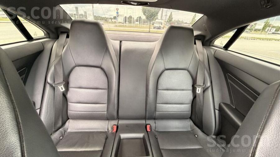 Grey Mercedes-Benz e-250 2014 in Riga, with an engine capacity of 2.00 L and mileage of 161 thousand km for 13000 €, photo 16 on AUTOMOTO.COM.LV