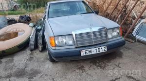 Серый Мерседес E 250 1987 в Екабпилс, объемом двигателя 2.50 л и пробегом 473 тыс. км за 1200 €, фото  на AUTOMOTO.COM.LV