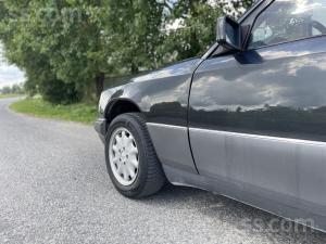 Grey Mercedes-Benz e-250 1995 in Riga, with an engine capacity of 2.50 L and mileage of 342 thousand km for 2500 €, photo 17 on AUTOMOTO.COM.LV
